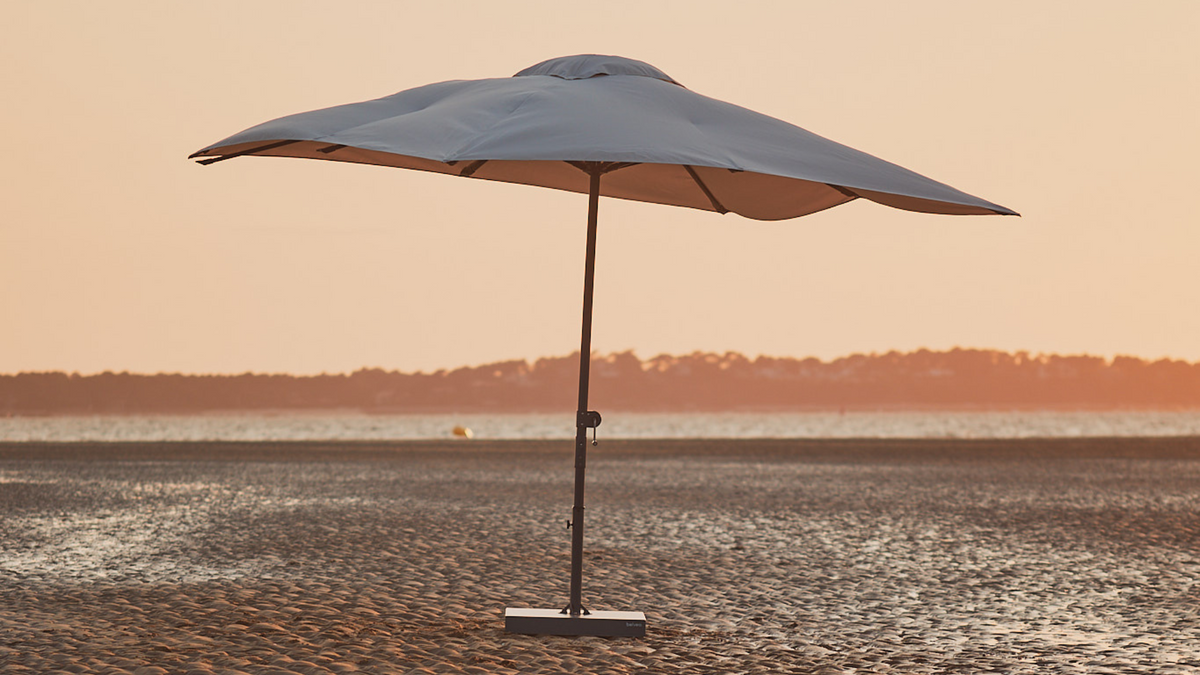 Choosing the right centre pole parasol – Belveo